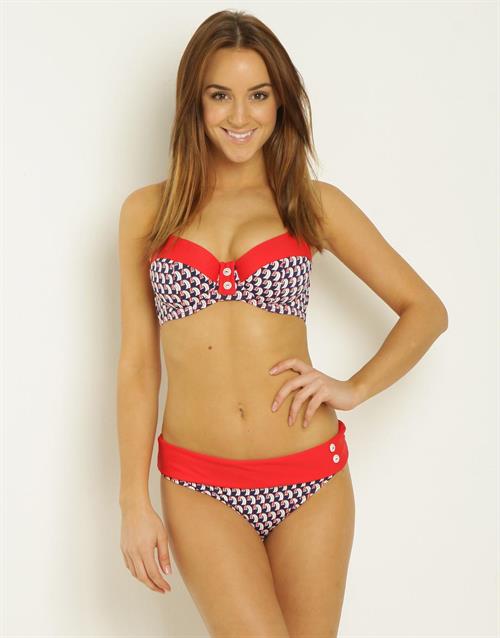 Rosie Joness Pictures Simply Beach Swimwear February 2013 Hotness
