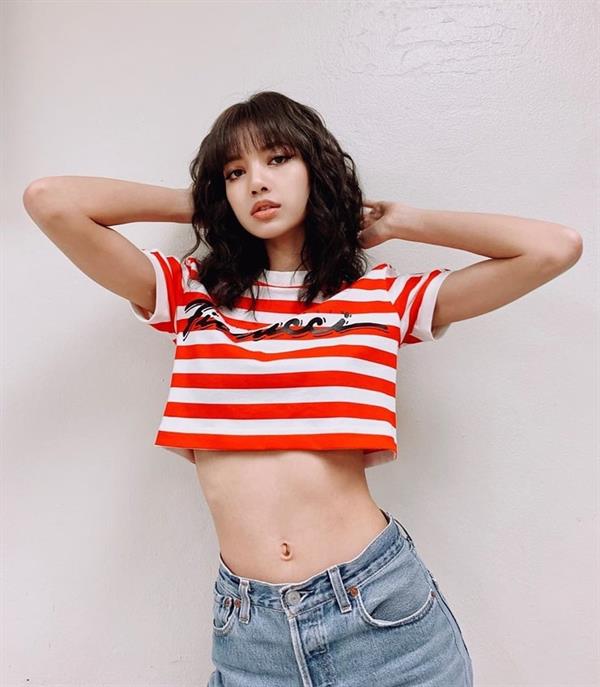 Its Friday And Lisa Manoban Is Our Special Treat